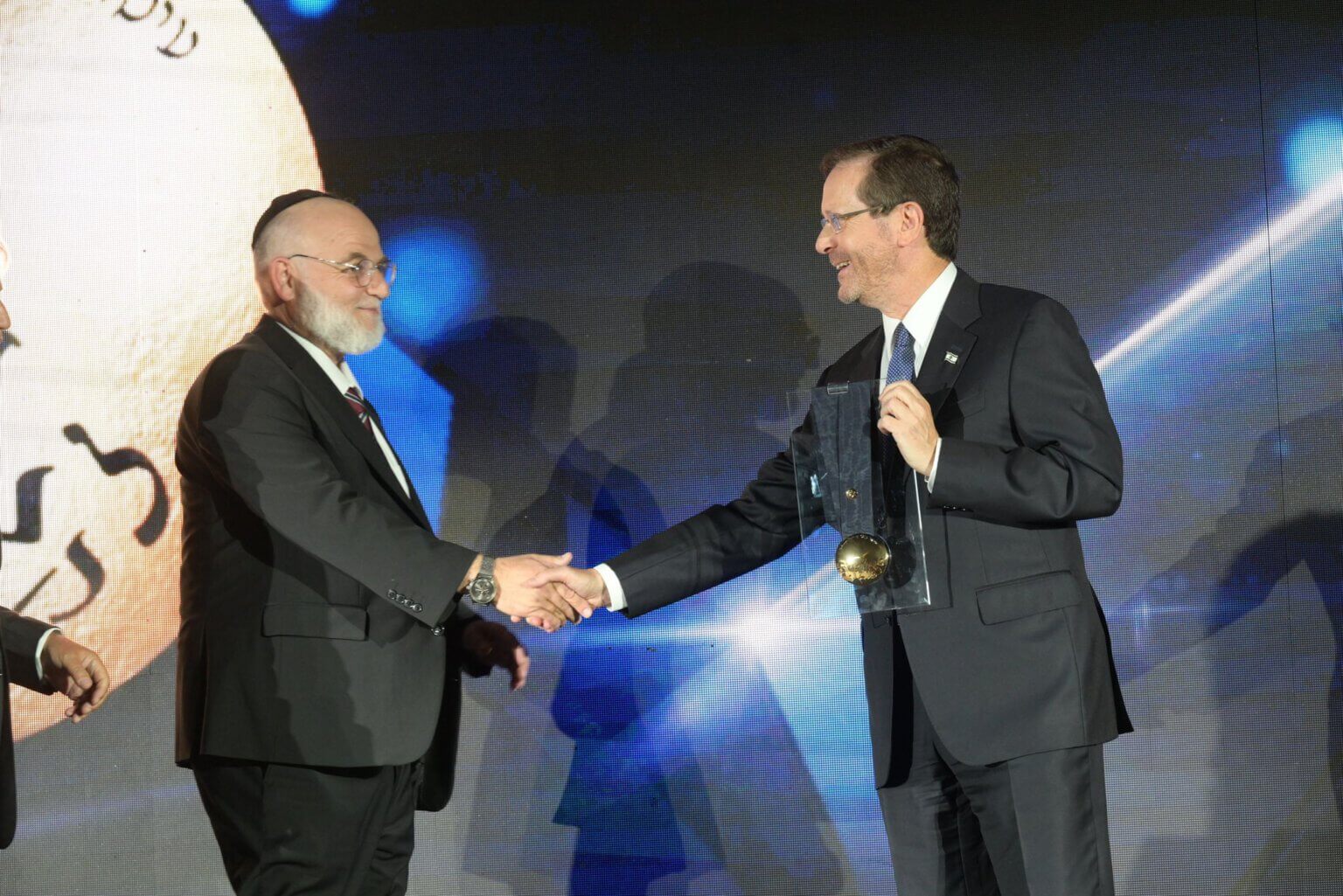 In a festive state ceremony at the president’s residence, the KEMACH ...